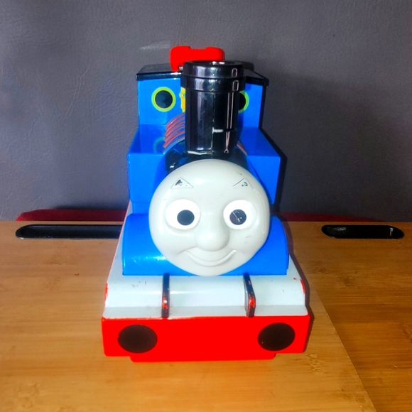 Thomas & Friends | Toys | Thomas The Tank Engine Railway Train Blue ...